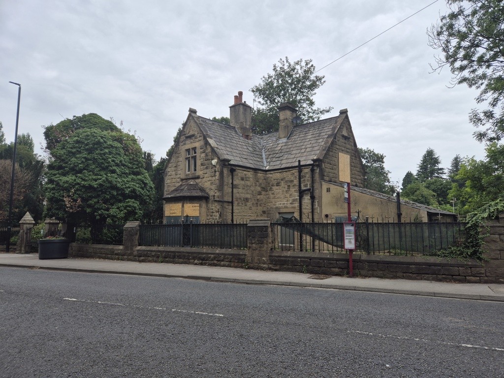 Otley Cemetery Lodge, Pool Road, Otley, West Yorkshire, LS21 1HL